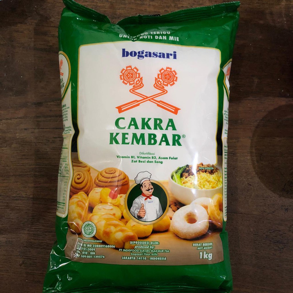 Jual Tepung Cakra Kembar Premium Kemasan - Cakra 1kg | Shopee Indonesia