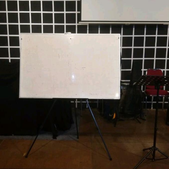 Jual Standing Papan Tulis White Board / Stand Whiteboard READY STOK ...