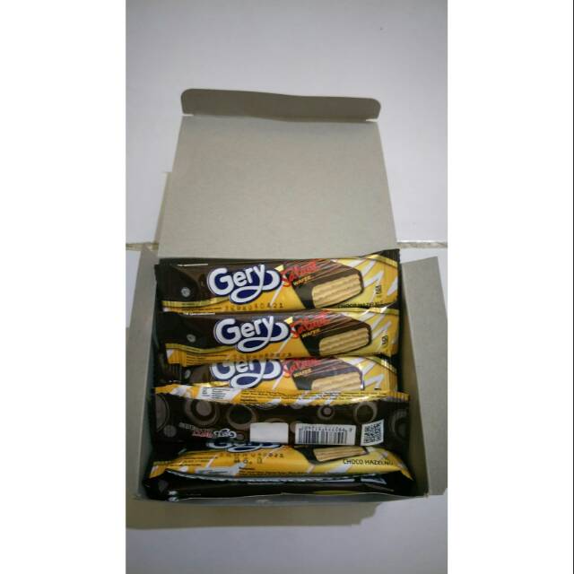 Jual GERY SALUUT WAFER 1 PAK ISI 24 pcs - Chocolate Coklat Cokelat ...