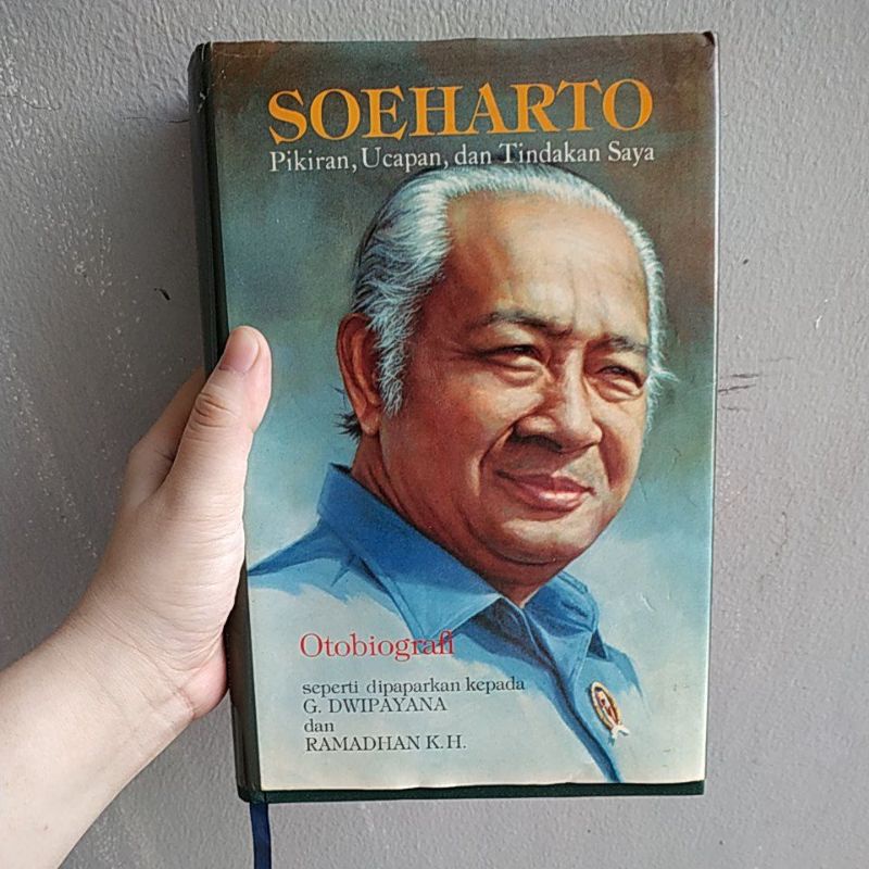 Jual Buku Otobiografi- Soeharto | Shopee Indonesia
