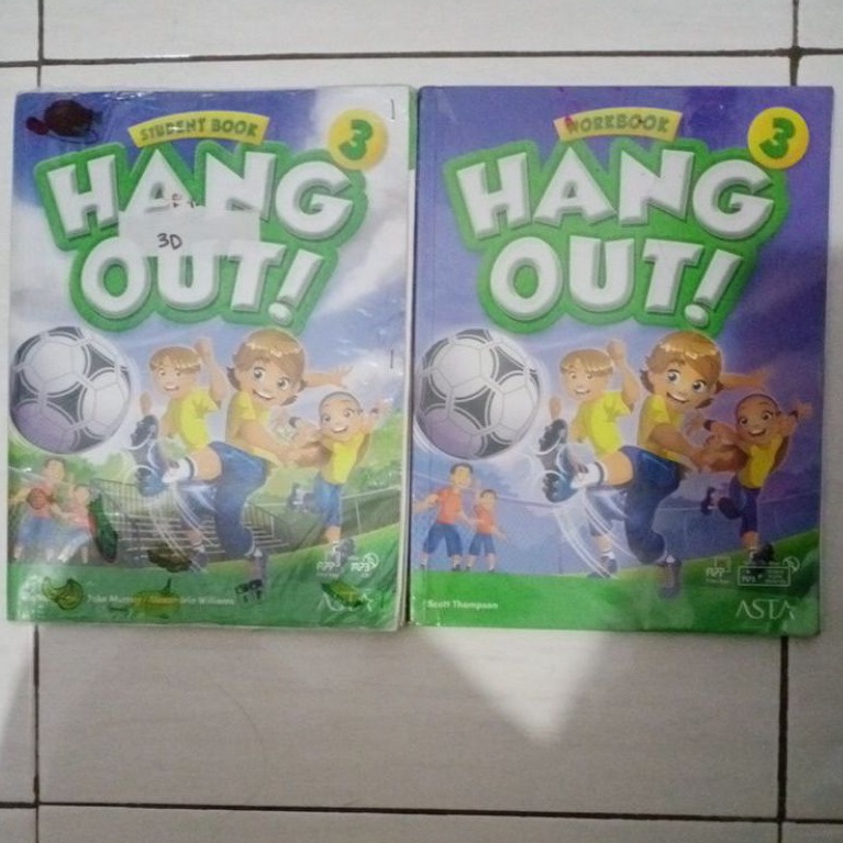 Jual Buku cetak HANG OUT 3 Student book & Workbook kelas 3 SD bekas ...
