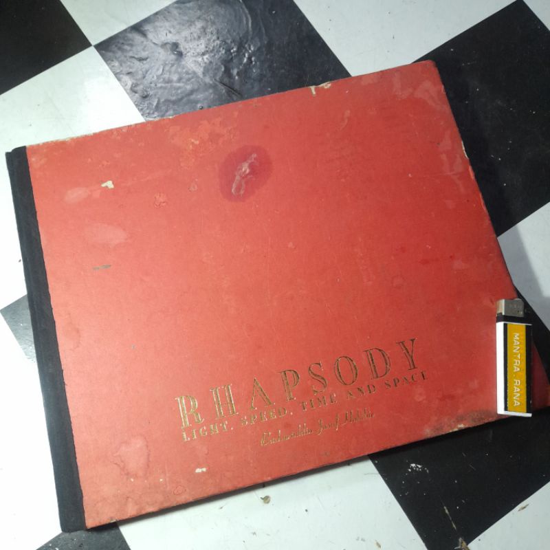 Jual buku fotografi Rhapsody karya BJ HABIBIE | Shopee Indonesia