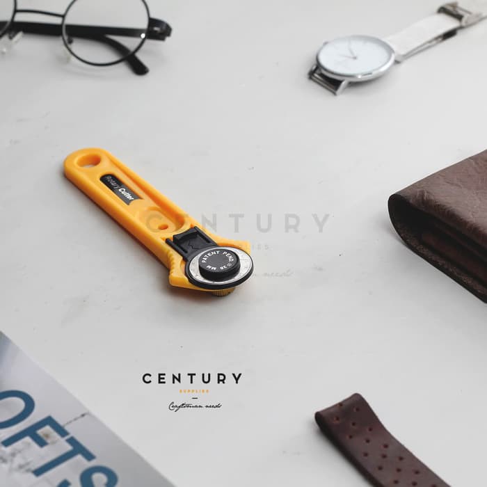 Jual Rotary Cutter 28mm ( Handmade - DIY - Cuting - Alat Kulit ...