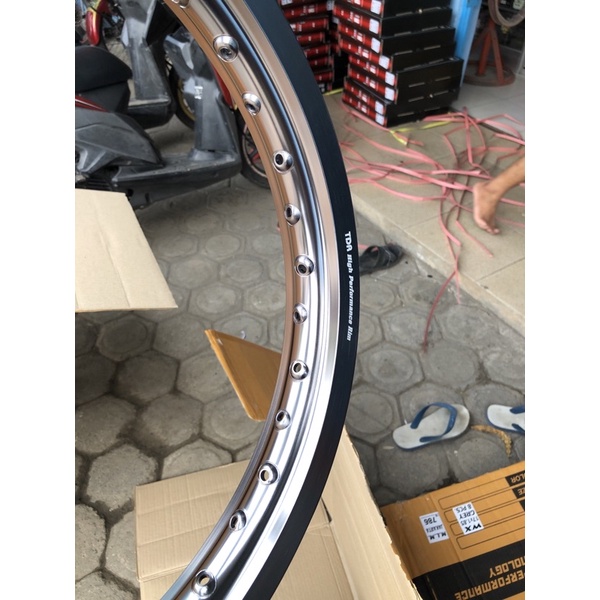 Jual velg tdr wx ring 17 titanium ukuran 140 | Shopee Indonesia