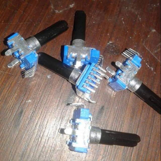 Jual Potensio mixer 6 pin 50K | Shopee Indonesia
