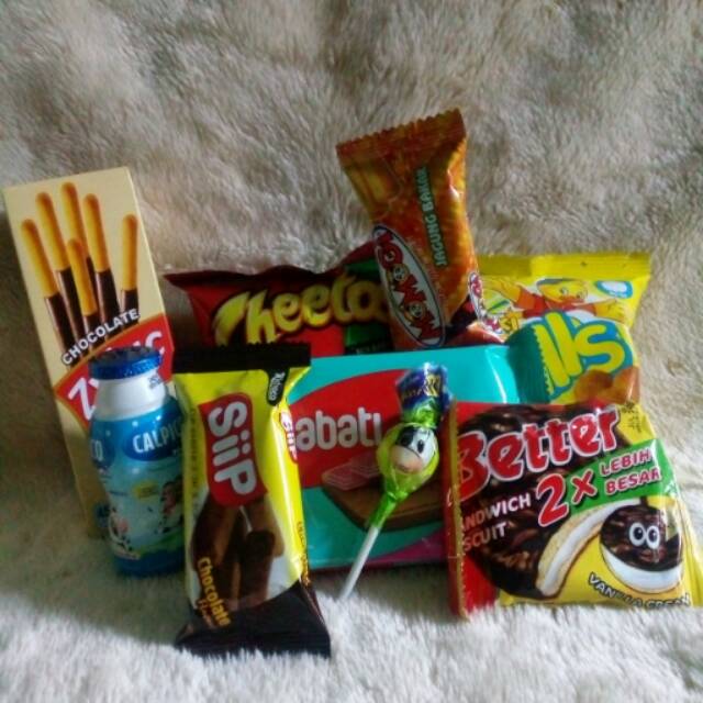 Jual Snack ultah 11000 | Shopee Indonesia