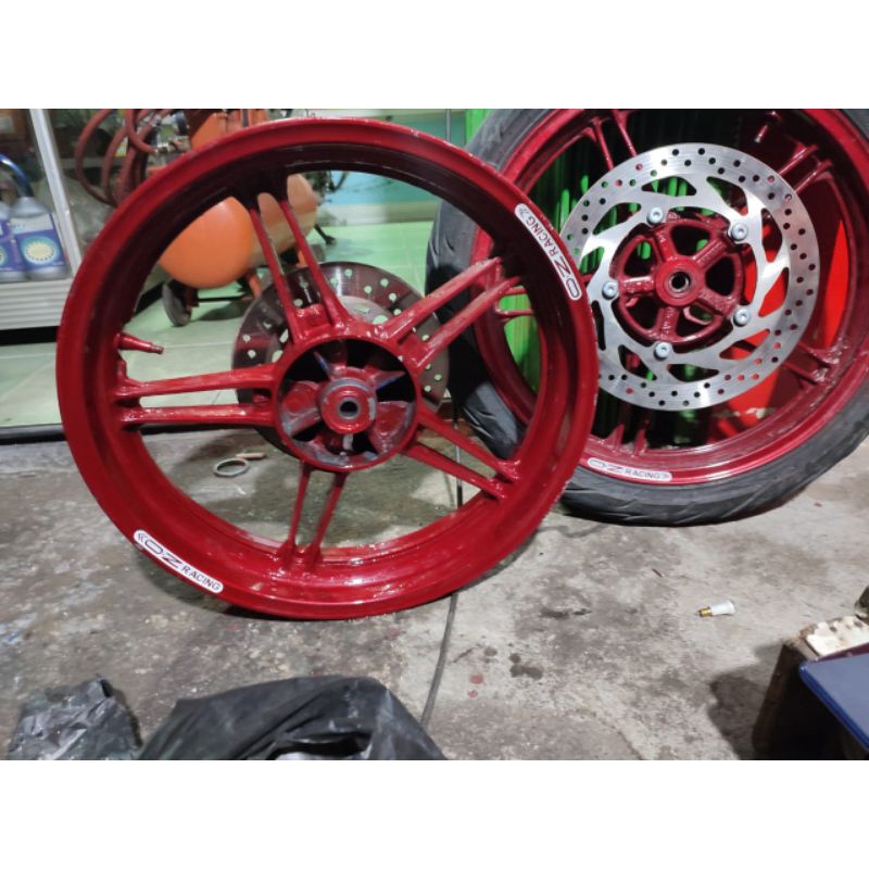 Jual velg original R15 V2 | Shopee Indonesia