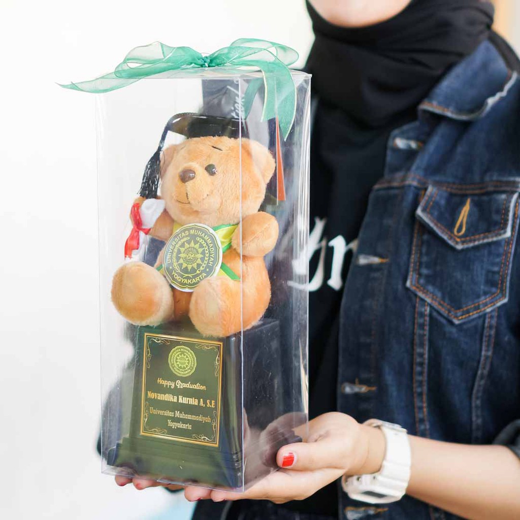 Jual Piala Boneka Wisuda Teddy BearJoy Kado Hadiah Graduation TK Toga ...