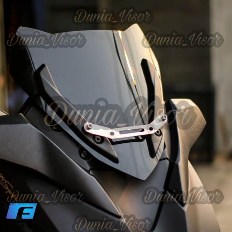 Jual windshield Visor Xmax sporty V2 . Visor Xmax V2 tebal 4mm | Shopee ...