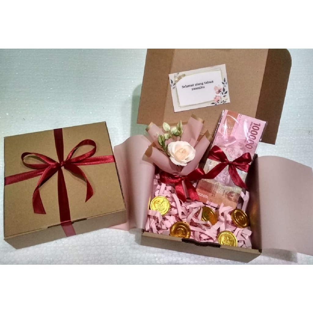 Jual Hampers coklat / hampers gift box / kado hadiah ultah ulang tahun anniversary valentine ...