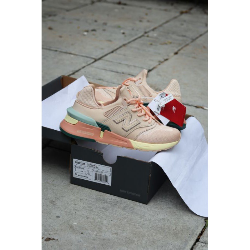 Jual NEW BALANCE 997S "PEACH" | Shopee Indonesia