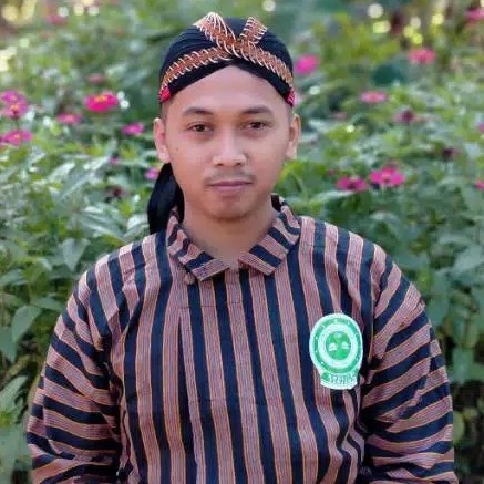 Jual Busana Adat Jawa Baju Surjan Lurik Bonus Blangkon Khas Jogja Mewah ...