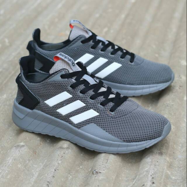 Jual Sepatu Adidas Questar Ride Grey Black List White Original Made In ...