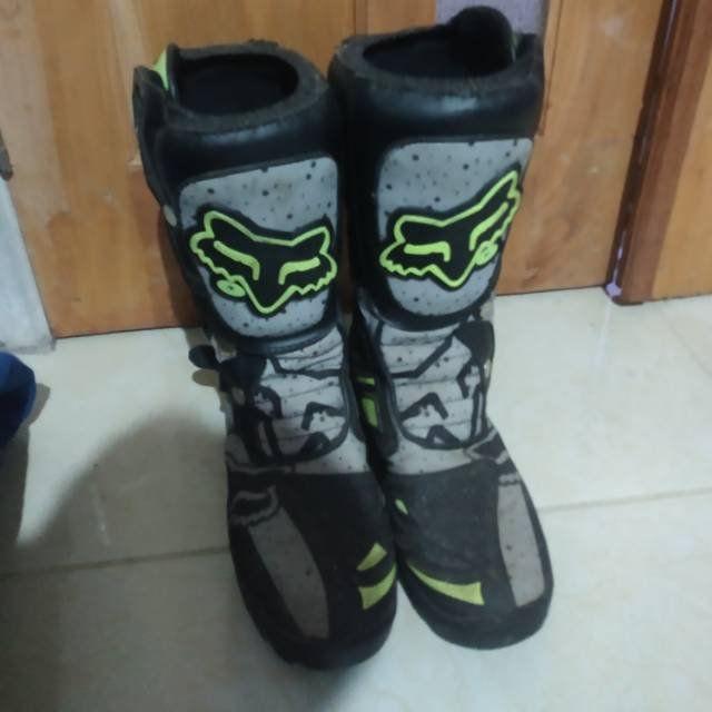 Jual Sepatu trail fox | Shopee Indonesia