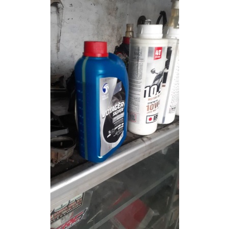 Jual OLI ADNOC VOYAGER SILVER 10W-40 API SN 1liter | Shopee Indonesia