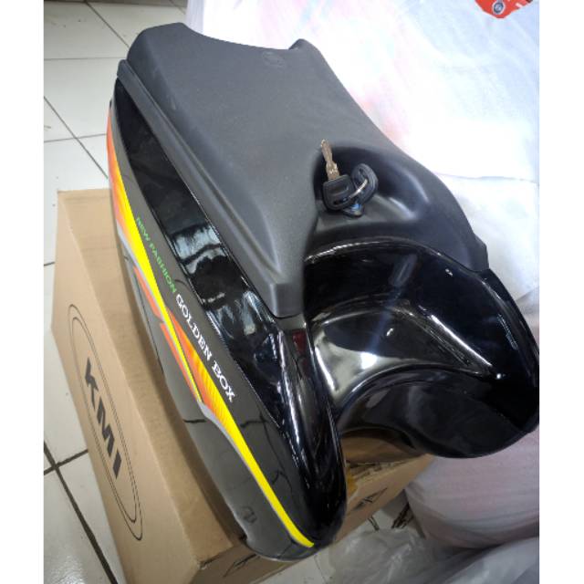 Jual Golden box center box tengah kmi tempat duduk anak motor astrea ...