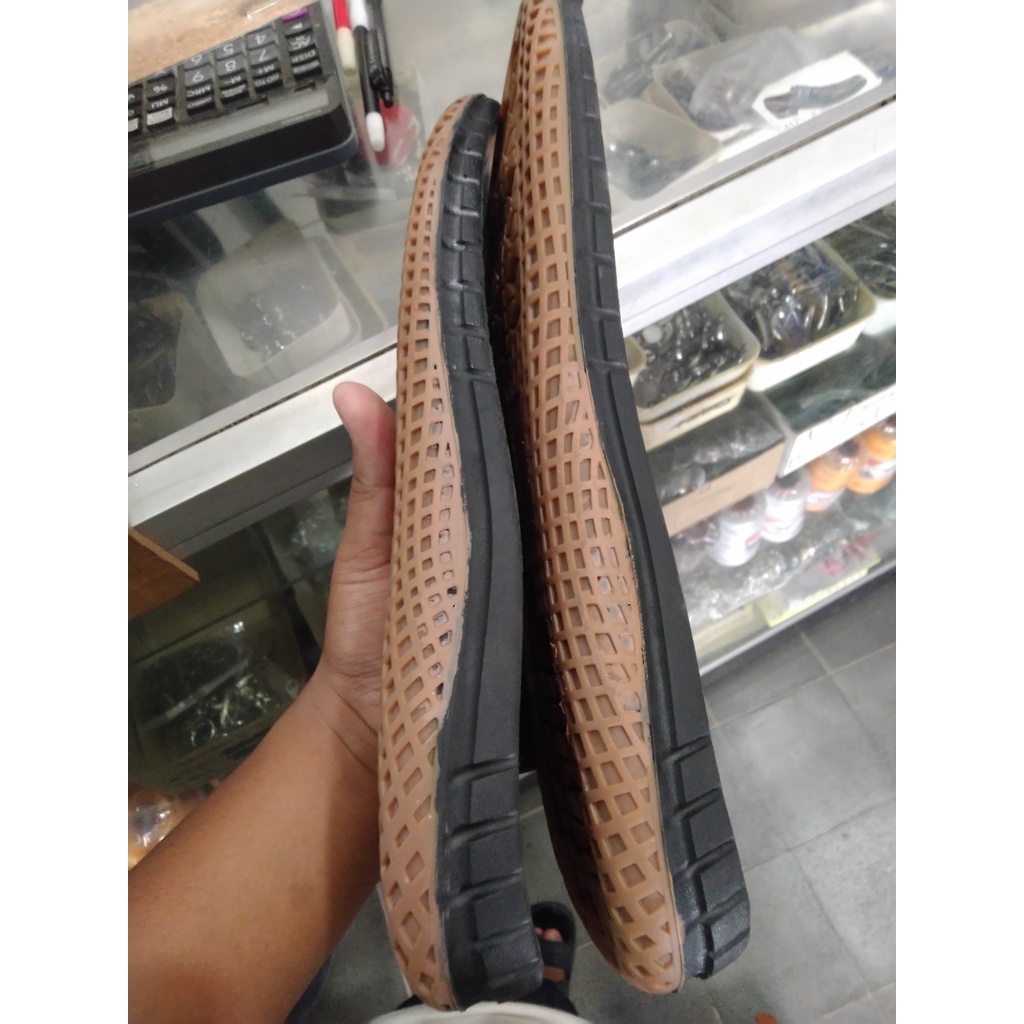 Jual Outsole Alas Bawah Sol Sepatu ujung oval olahraga slip on | Shopee ...