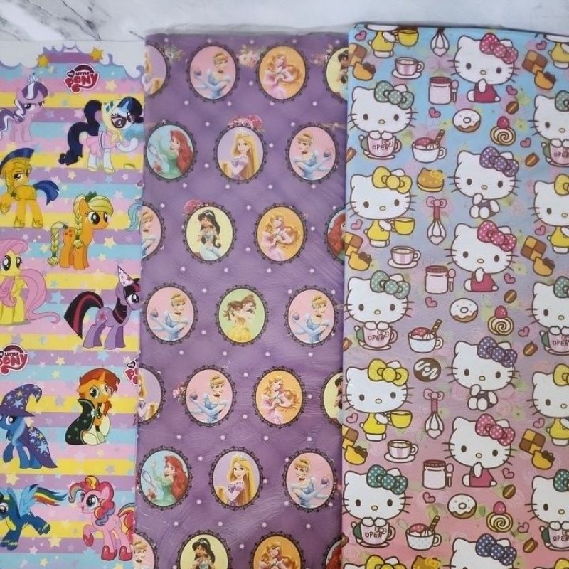 Jual KERTAS KADO MOTIF PER pcs dan grosir motif banyak lucu kertas kado ...