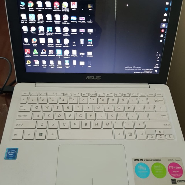 Jual Asus E202s | Shopee Indonesia
