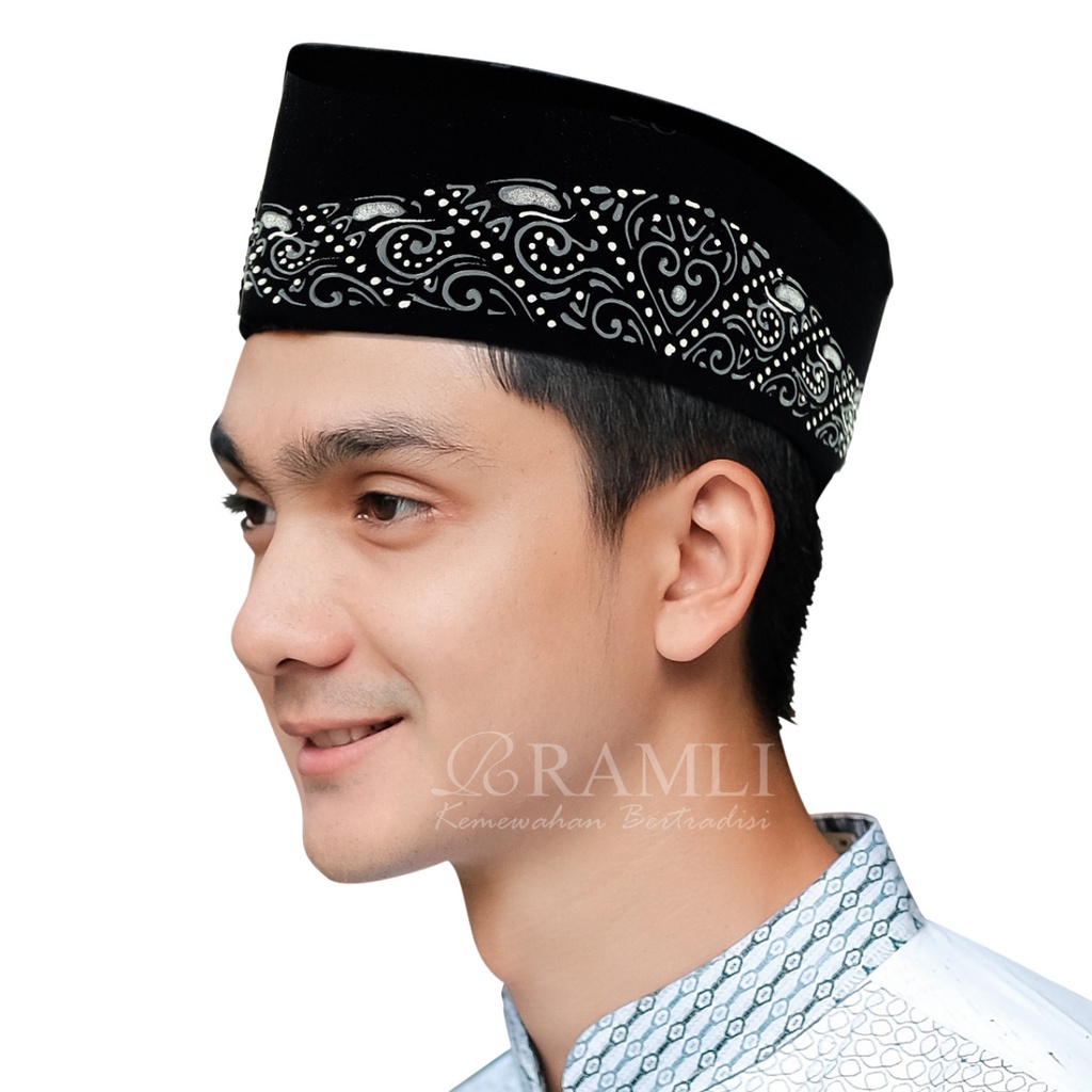 Jual Kopyah Songkok Hitam Peci Kopiah Lukis Motif Cordova | Shopee ...
