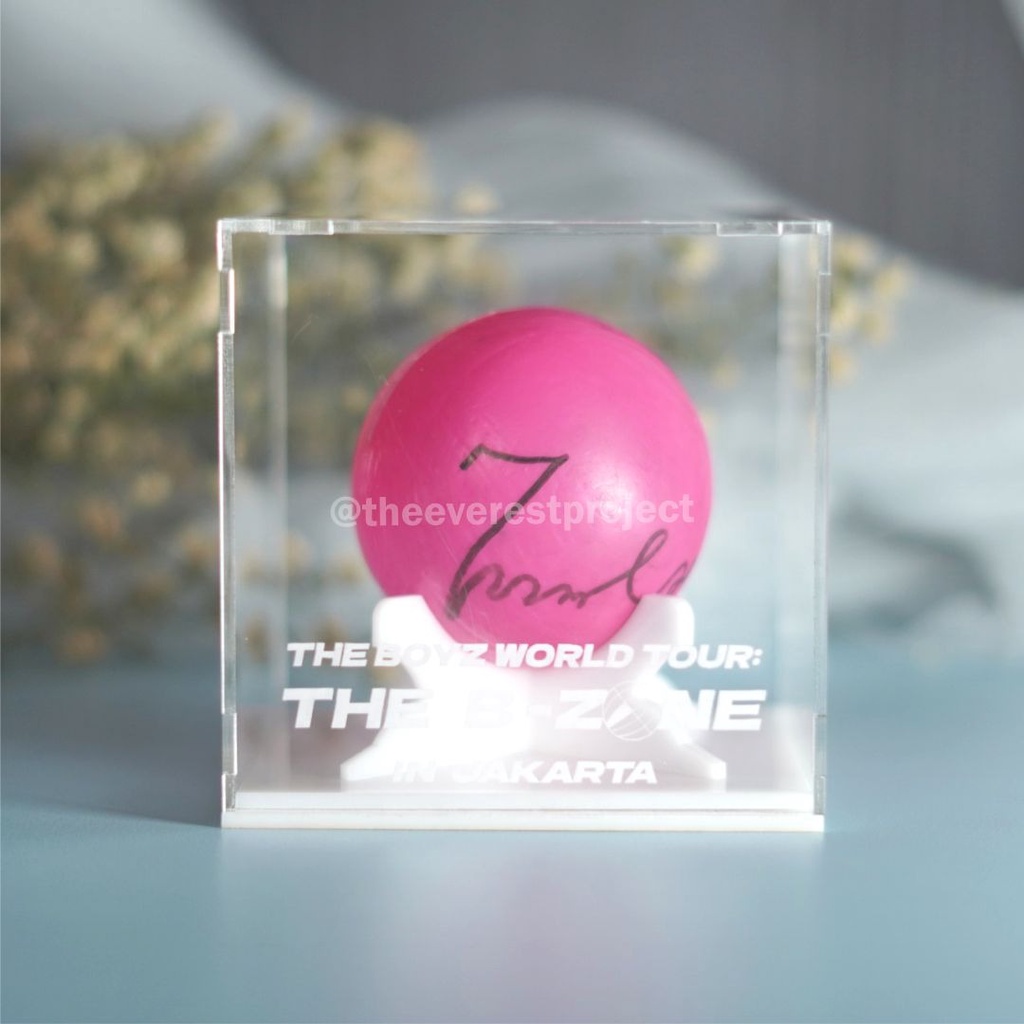 Jual SIGNED BALL / BOX DISPLAY BOLA / BOX AKRILIK DISPLAY BOLA | Shopee ...