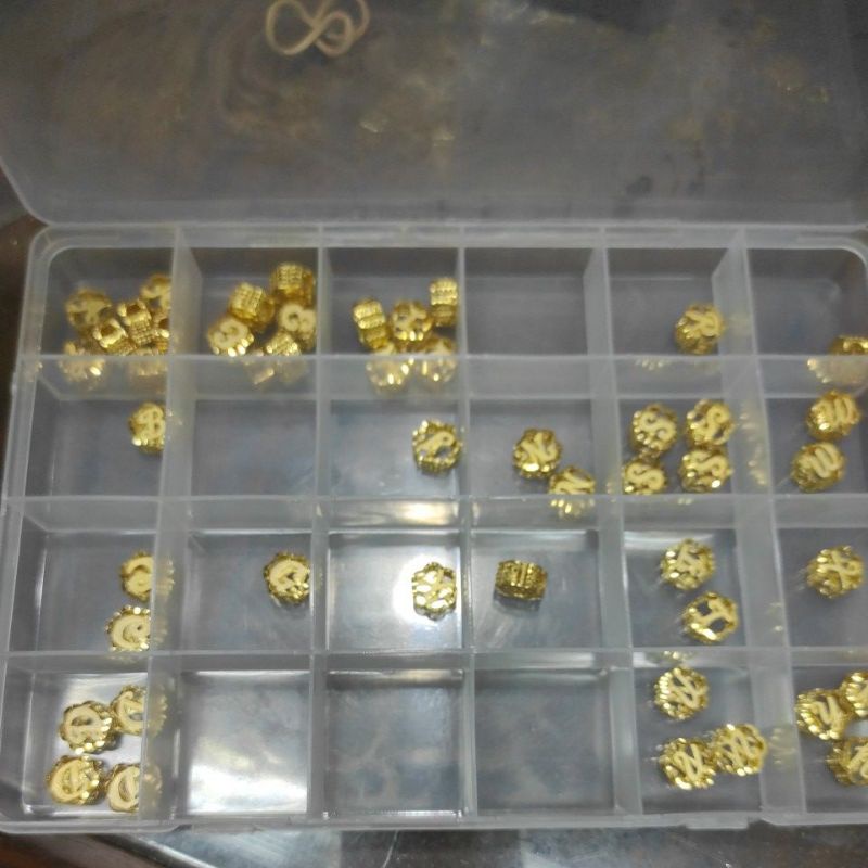 Jual liontin Huruf Bunga pendant abjad abc 700 YG bunga | Shopee Indonesia