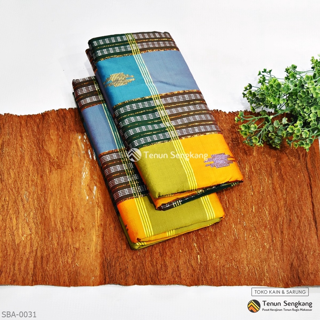 Jual Sarung Bugis Sutra Makassar Tenun Asli Kuning, Biru, Hijau ...