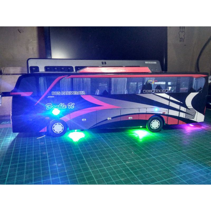 Jual Miniatur bus RC remot control cas Double U | Shopee Indonesia Jual Miniatur bus RC remot control cas Double U | Shopee Indonesia
