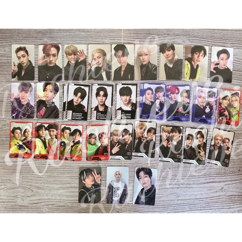 Jual STRAY KIDS ODDINARY NO EASY CHRISTMAS EVEL XMAS MINI ALBUM ...