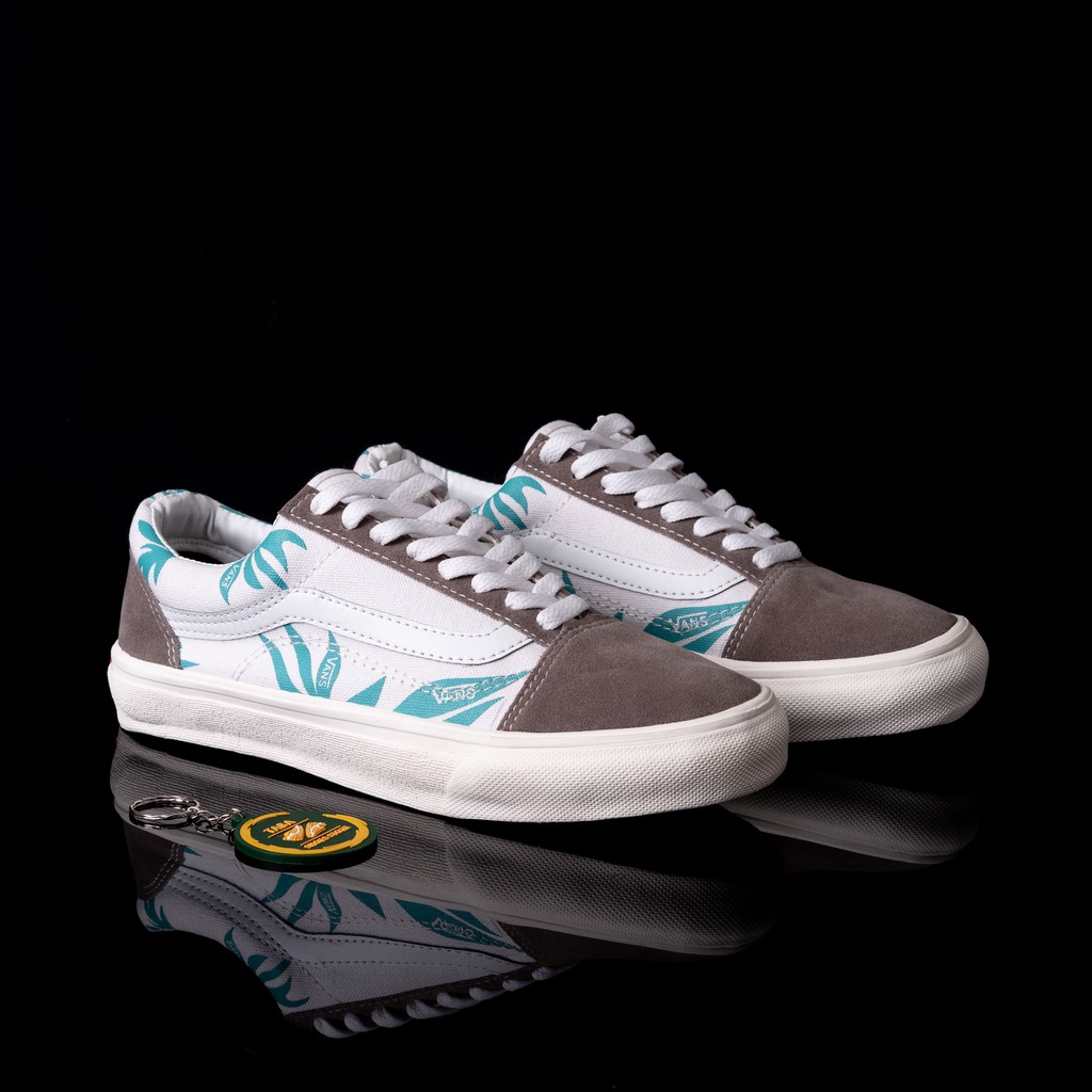 Jual Sepatu Leaf Old Skool Premium White Grey Sneakers Oldskool Pria ...