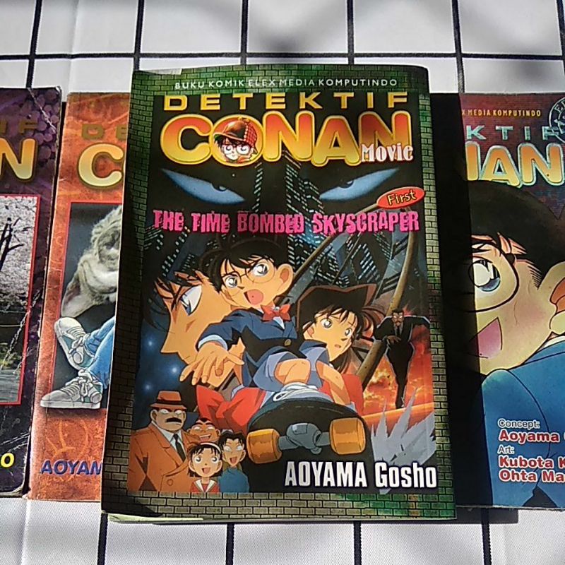 Jual Komik Detektif Conan Vol 26,28,34,38,82,87 | Movie The Time Bombed Skyscraper | Detektif ...
