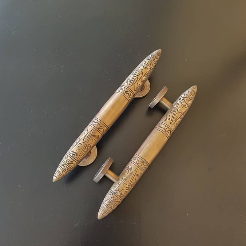 Jual Handle Pintu Rumah Kuningan Antik Motif Torpedo Bali 27,5 cm ...