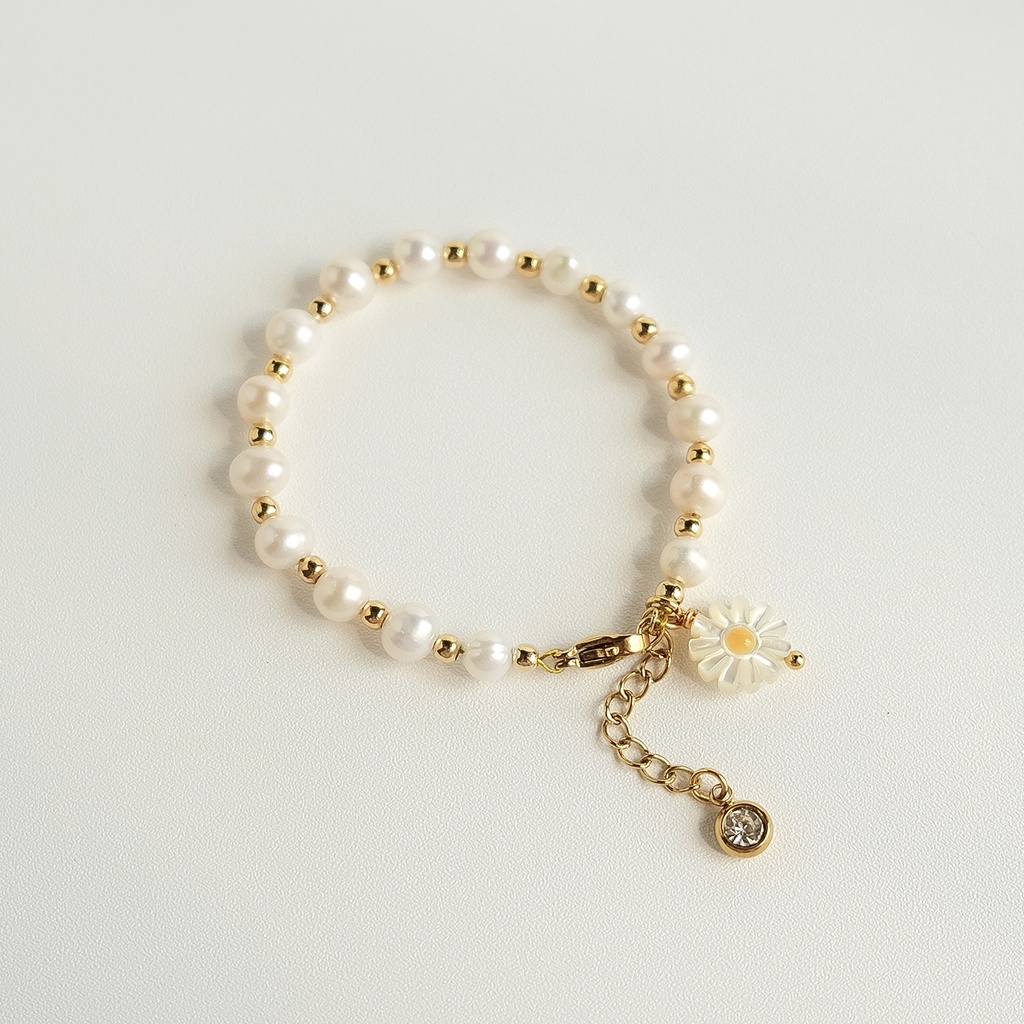 Jual Daisy Freshwater Pearl Bracelet — 18K Gold Plated Gelang Bunga ...