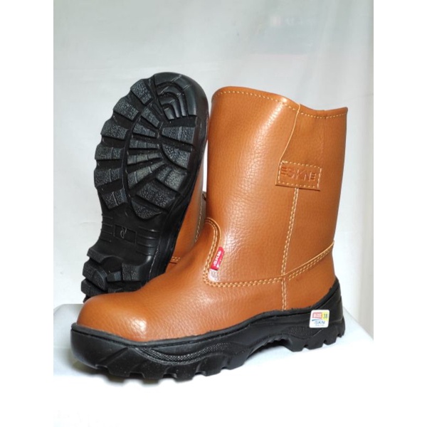 Jual Sepatu safety Boots Kulit Omega Asli Original SKN Sepatu Proyek ...