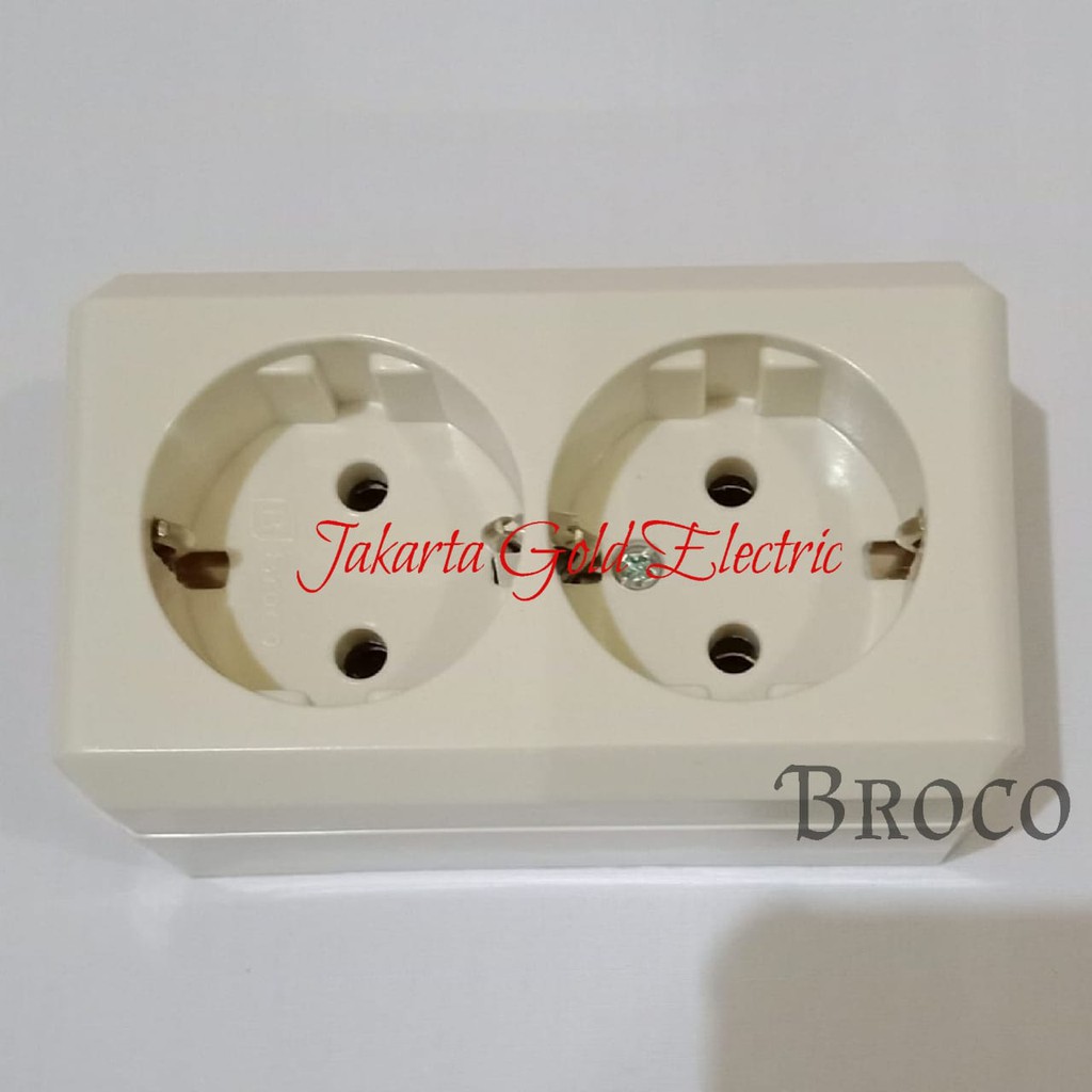 Jual STOP KONTAK BROCO 2 LUBANG OUTBOW 15420 | Shopee Indonesia