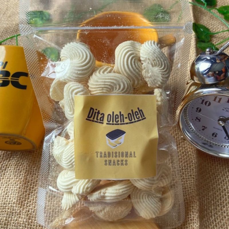 Jual Roti Es/Roti sagu/Manis Gurih / Roti Es Magelang | Shopee Indonesia