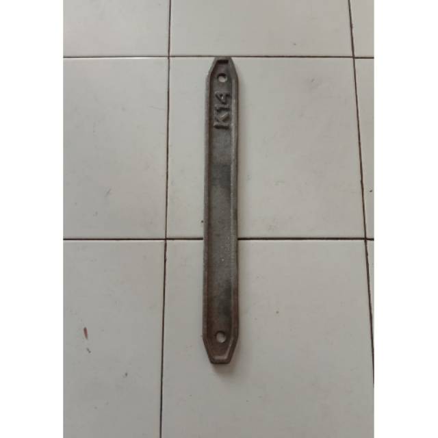 Jual Plat K14 bahan karate/besi karate/dragon atraksi | Shopee Indonesia