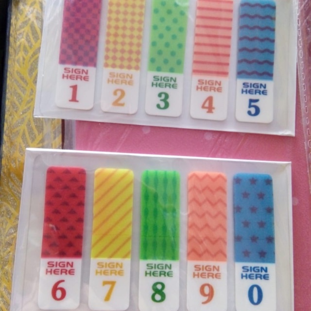 Jual Sign here 1sd 10 isi banyak bahan plastik achiang | Shopee Indonesia