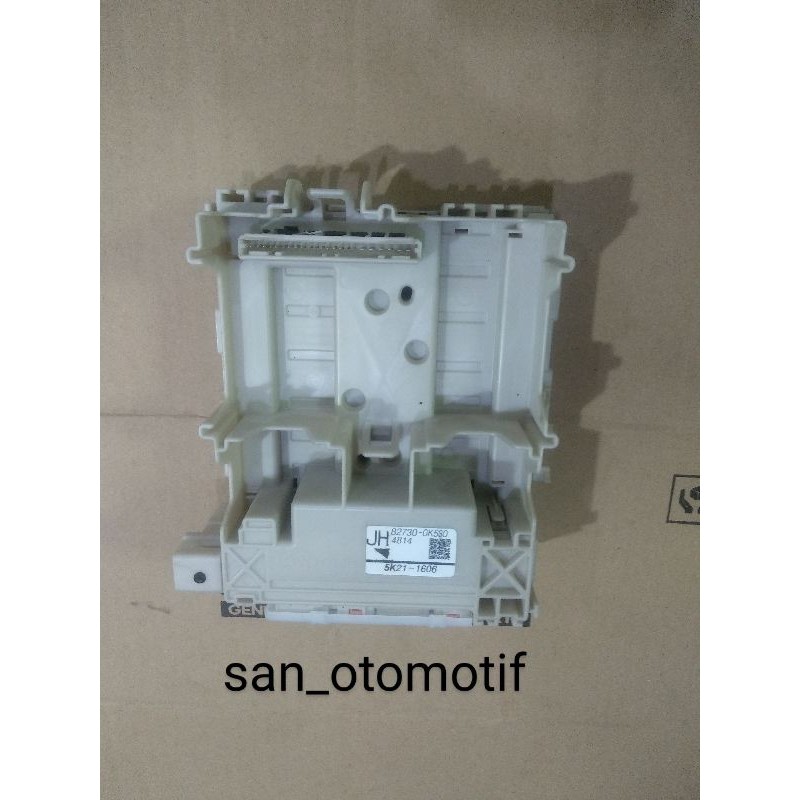 Jual box sekring BCM toyota Innova Fortuner Hilux 82730-OK530 original ...