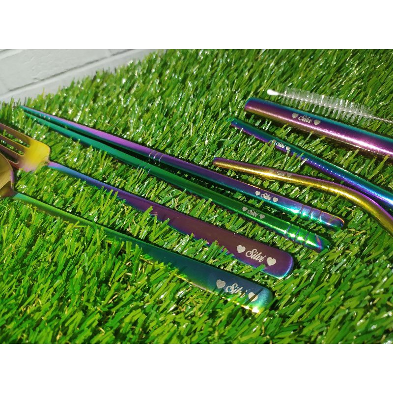 Jual Alat Makan Set 8 in 1 Lengkap FREE Custom Gravir | Shopee Indonesia