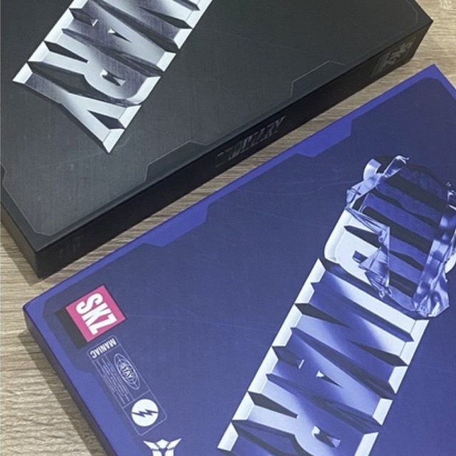 Jual skz | album foto limited edition | Shopee Indonesia