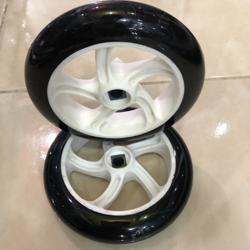 Jual RODA SEKUTER SCOOTER INJAK BELAKANG UNIVERSAL BAHAN KARET | Shopee ...