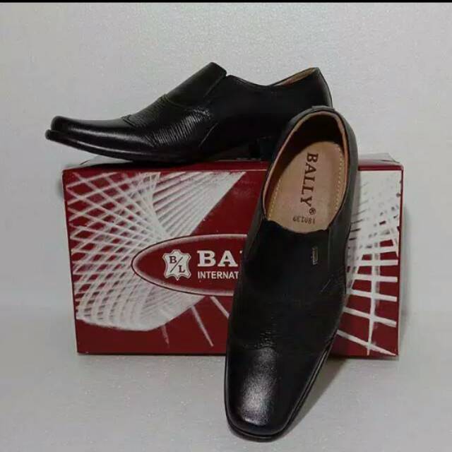 Jual Sepatu kulit Merk BALLY - Sepatu kantor Pria | Shopee Indonesia
