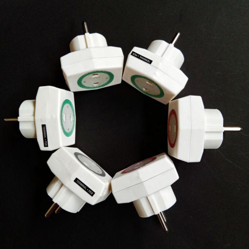 Jual Steker T multi stop kontak listrik colokan lubang 3 warna murah ...
