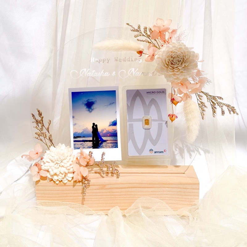 Jual Stand acrylic dried flower led light with mini gold | bunga kering ...