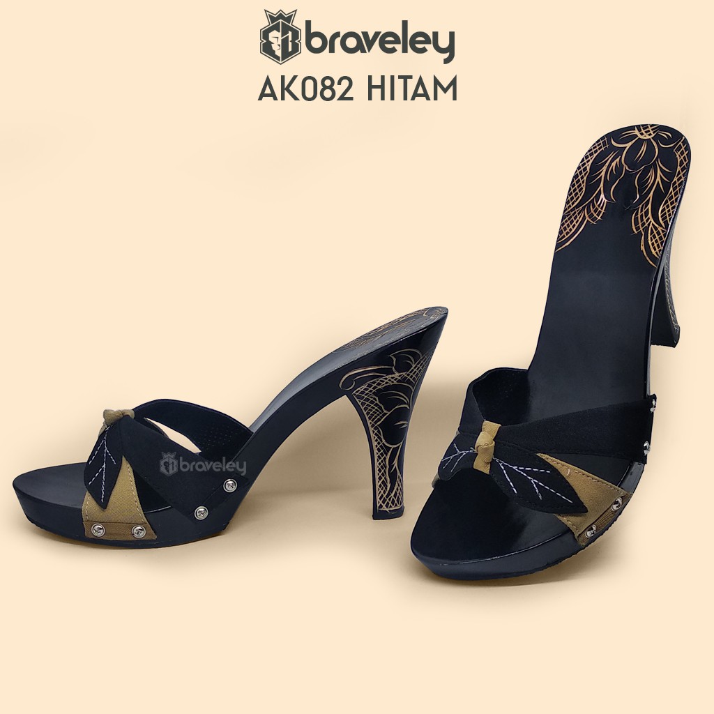 Jual Heels Sandal Kayu Kelom Geulis Motif Ukir Cantik Sandal Wanita ...