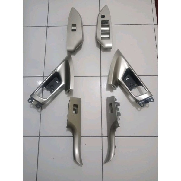 Jual panel power windo innova reborn tipe G warna silver original ...