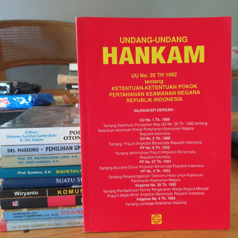 Jual Buku Undang - undang Hankam Uu no 20 th 1982 - buku original ...