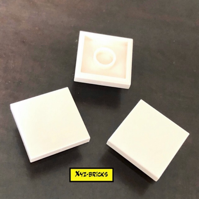 Jual LEGO PARTS 306801 - Flat Tile 2x2 White | Shopee Indonesia