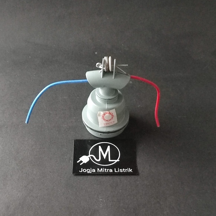 Jual FITING BESI E27 / FITING BESI KERAMIK KAP IJO WD E27 OUTDOOR ...